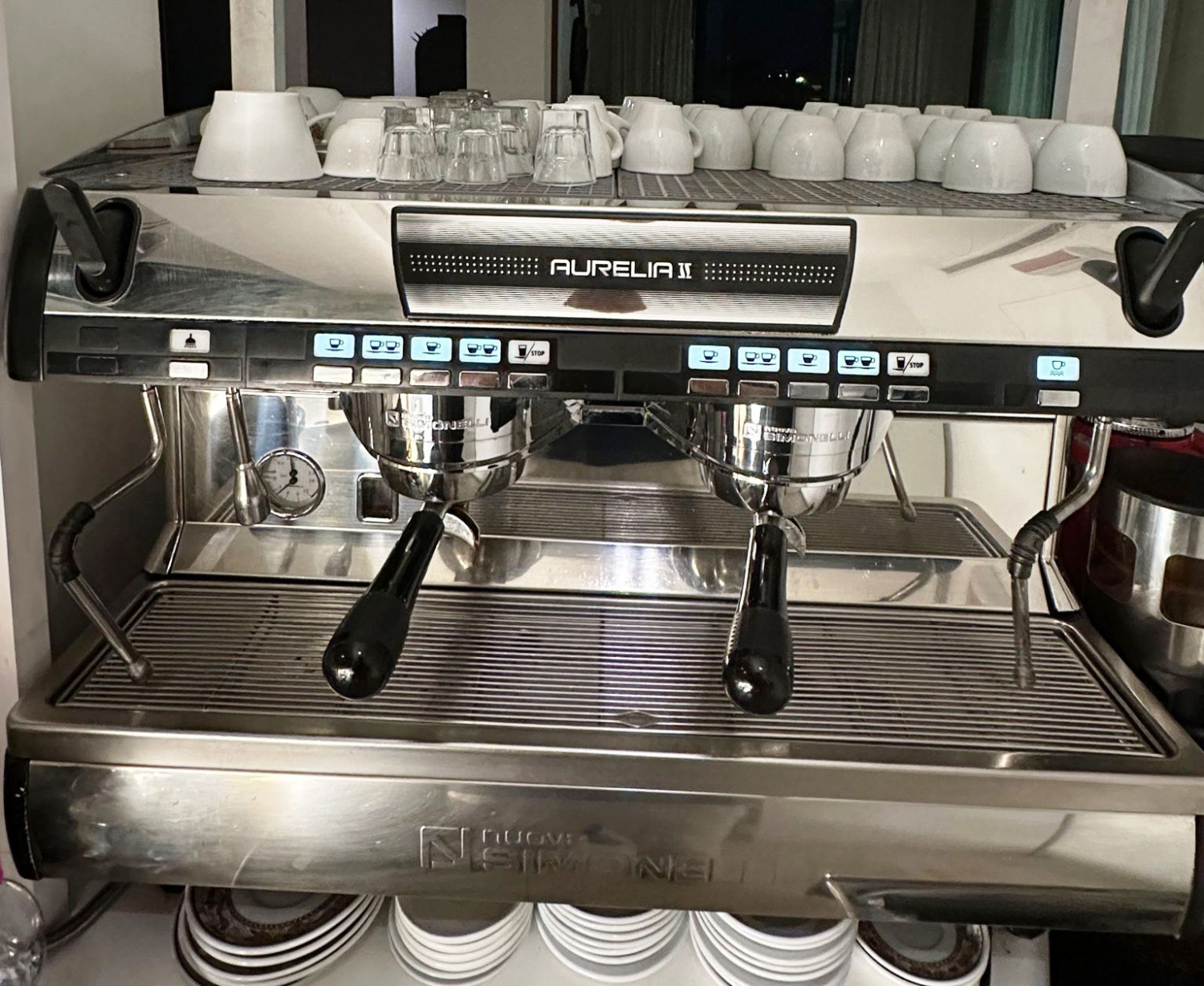 Macchina caffe espresso per Bar 2 Gruppi Aurelia II Nuova Simonelli ...