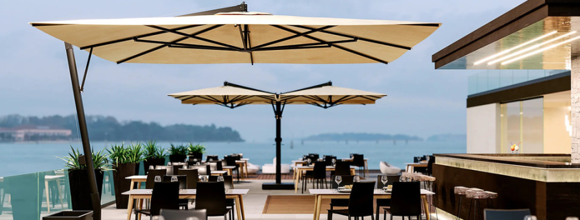 Ombrelloni Professionali per Bar e Ristoranti: Stile, Funzionalità e ...